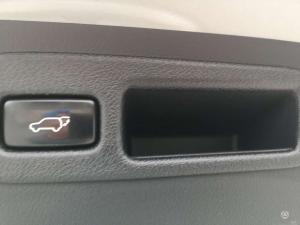 Grey Lexus NX 300h 2016 in Vilnius, with an engine capacity of 2.49 L and mileage of 223 thousand km for 18700 €, photo 33 on AUTOMOTO.COM.LV