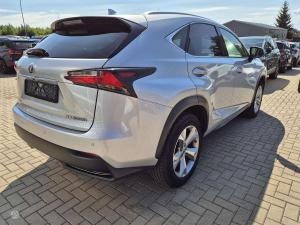 Pelēks Lexus NX 300h 2016 Viļņa, ar dzinēja tilpumu 2.49 L un nobraukumu 270 tūkst. km par 18500 €, foto 11 vietnē AUTOMOTO.COM.LV