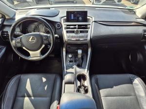 Pelēks Lexus NX 300h 2016 Viļņa, ar dzinēja tilpumu 2.49 L un nobraukumu 270 tūkst. km par 18500 €, foto 14 vietnē AUTOMOTO.COM.LV