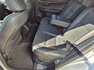 Pelēks Lexus NX 300h 2016 Viļņa, ar dzinēja tilpumu 2.49 L un nobraukumu 270 tūkst. km par 18500 €, foto 22 vietnē AUTOMOTO.COM.LV
