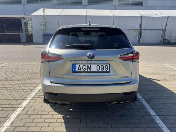 Grey Lexus NX 300h 2016 in Vilnius, with an engine capacity of 2.49 L and mileage of 153 thousand km for 23000 €, photo 5 on AUTOMOTO.COM.LV