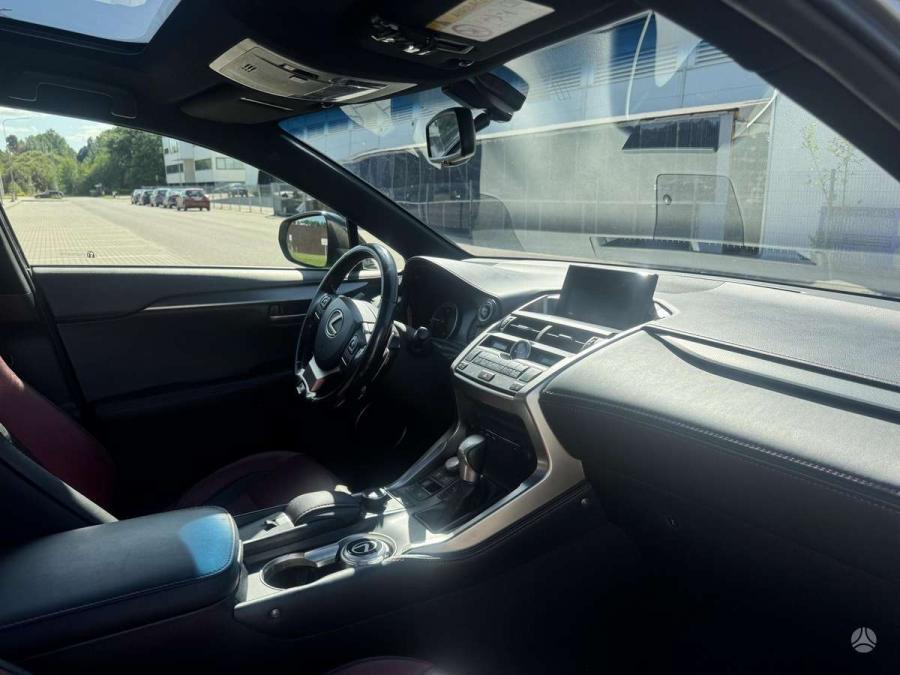 Grey Lexus NX 300h 2016 in Vilnius, with an engine capacity of 2.49 L and mileage of 153 thousand km for 23000 €, photo 10 on AUTOMOTO.COM.LV