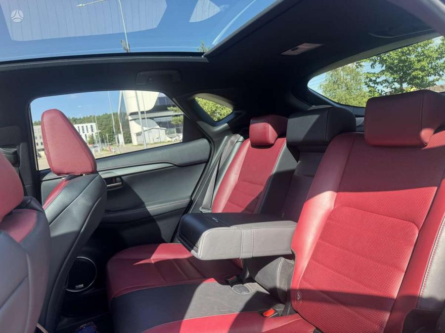 Grey Lexus NX 300h 2016 in Vilnius, with an engine capacity of 2.49 L and mileage of 153 thousand km for 23000 €, photo 15 on AUTOMOTO.COM.LV