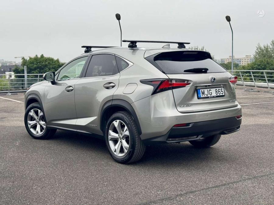 Серый Лексус NX 300h 2016 в Вильнюс, объемом двигателя 2.49 л и пробегом 225 тыс. км за 21500 €, фото 7 на AUTOMOTO.COM.LV
