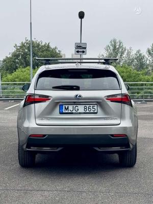 Серый Лексус NX 300h 2016 в Вильнюс, объемом двигателя 2.49 л и пробегом 225 тыс. км за 21500 €, фото 8 на AUTOMOTO.COM.LV