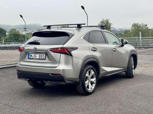 Серый Лексус NX 300h 2016 в Вильнюс, объемом двигателя 2.49 л и пробегом 225 тыс. км за 21500 €, фото 9 на AUTOMOTO.COM.LV