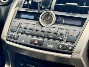 Серый Лексус NX 300h 2016 в Вильнюс, объемом двигателя 2.49 л и пробегом 225 тыс. км за 21500 €, фото 29 на AUTOMOTO.COM.LV