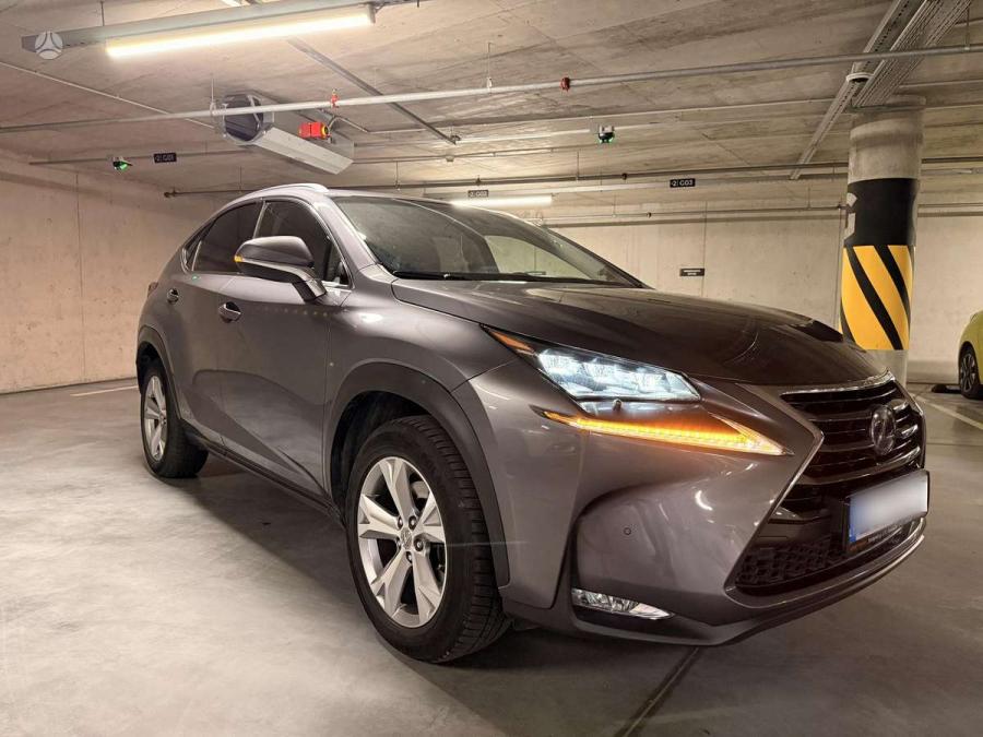 Pelēks Lexus NX 300h 2016 Kauņa, ar dzinēja tilpumu 2.49 L un nobraukumu 181 tūkst. km par 20500 €, foto 12 vietnē AUTOMOTO.COM.LV