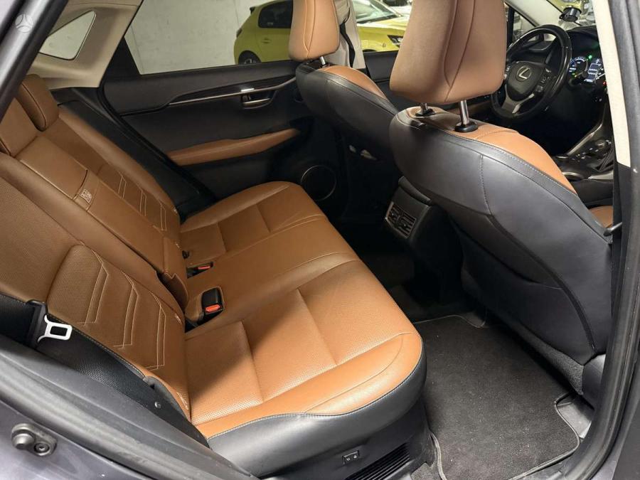 Pelēks Lexus NX 300h 2016 Kauņa, ar dzinēja tilpumu 2.49 L un nobraukumu 181 tūkst. km par 20500 €, foto 14 vietnē AUTOMOTO.COM.LV