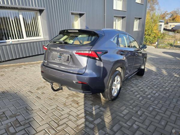Lexus NX 300h 2016 Telšiai vietnē Pelēks Lexus NX 300h 2016 Telšiai, ar dzinēja tilpumu 2.50 L un nobraukumu 202 tūkst. km par 16499 €, foto 10 vietnē AUTOMOTO.COM.LV