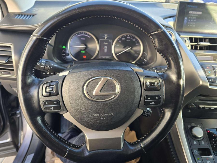 Серый Лексус NX 300h 2016 в Тельшяй, объемом двигателя 2.50 л и пробегом 202 тыс. км за 16499 €, фото 41 на AUTOMOTO.COM.LV