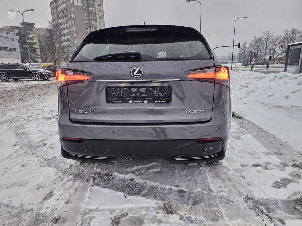 Grey Lexus NX 300h 2017 in Kaunas, with an engine capacity of 2.49 L and mileage of 162 thousand km for 19300 €, photo 6 on AUTOMOTO.COM.LV