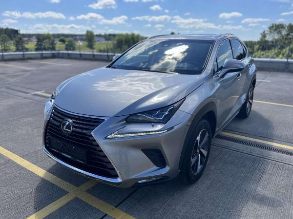 Серый Лексус NX 300h 2017 в Вильнюс, объемом двигателя 2.49 л и пробегом 147 тыс. км за 24999 €, фото 3 на AUTOMOTO.COM.LV