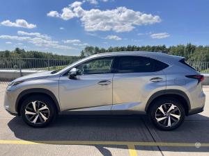 Pelēks Lexus NX 300h 2017 Viļņa, ar dzinēja tilpumu 2.49 L un nobraukumu 147 tūkst. km par 24999 €, foto 5 vietnē AUTOMOTO.COM.LV