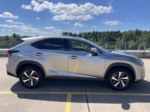 Pelēks Lexus NX 300h 2017 Viļņa, ar dzinēja tilpumu 2.49 L un nobraukumu 147 tūkst. km par 24999 €, foto 9 vietnē AUTOMOTO.COM.LV