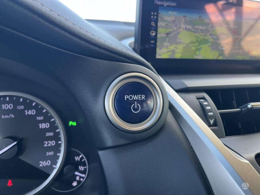 Pelēks Lexus NX 300h 2017 Viļņa, ar dzinēja tilpumu 2.49 L un nobraukumu 147 tūkst. km par 24999 €, foto 35 vietnē AUTOMOTO.COM.LV