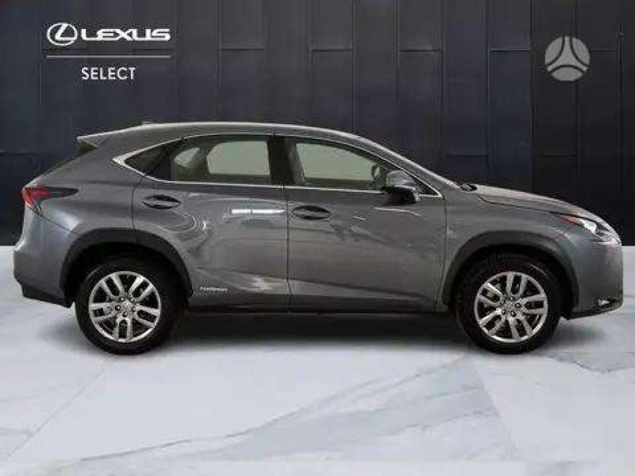 Pelēks Lexus NX 300h 2017 Kauņa, ar dzinēja tilpumu 2.49 L un nobraukumu 138 tūkst. km par 21450 €, foto 4 vietnē AUTOMOTO.COM.LV