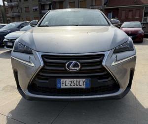Pelēks Lexus NX 300h 2017 Šauļi, ar dzinēja tilpumu 2.49 L un nobraukumu 0 tūkst. km par 18200 €, foto 3 vietnē AUTOMOTO.COM.LV