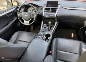 Pelēks Lexus NX 300h 2017 Šauļi, ar dzinēja tilpumu 2.49 L un nobraukumu 0 tūkst. km par 18200 €, foto 9 vietnē AUTOMOTO.COM.LV
