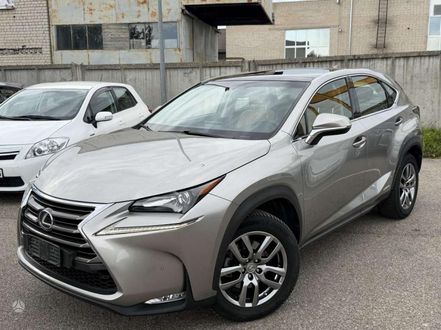 Grey Lexus NX 300h 2017 in Vilnius, with an engine capacity of 2.49 L and mileage of 214 thousand km for 18200 €, photo 1 on AUTOMOTO.COM.LV