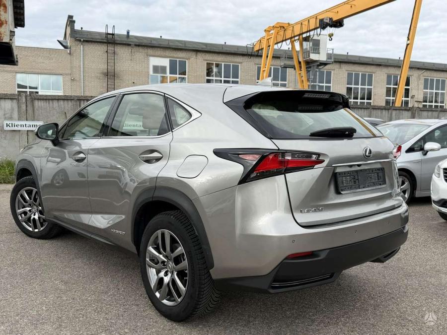 Grey Lexus NX 300h 2017 in Vilnius, with an engine capacity of 2.49 L and mileage of 214 thousand km for 18200 €, photo 11 on AUTOMOTO.COM.LV