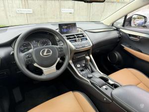 Grey Lexus NX 300h 2017 in Vilnius, with an engine capacity of 2.49 L and mileage of 214 thousand km for 18200 €, photo 15 on AUTOMOTO.COM.LV