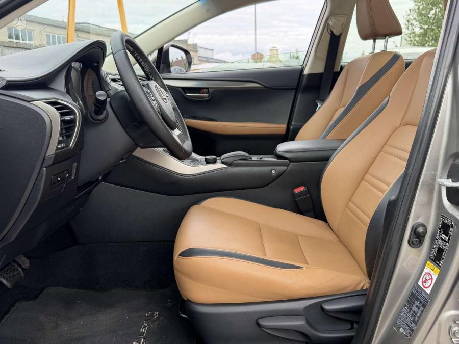 Grey Lexus NX 300h 2017 in Vilnius, with an engine capacity of 2.49 L and mileage of 214 thousand km for 18200 €, photo 20 on AUTOMOTO.COM.LV