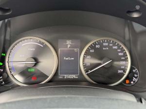 Grey Lexus NX 300h 2017 in Vilnius, with an engine capacity of 2.49 L and mileage of 214 thousand km for 18200 €, photo 24 on AUTOMOTO.COM.LV