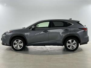 Pelēks Lexus NX 300h 2017 Viļņa, ar dzinēja tilpumu 2.48 L un nobraukumu 169 tūkst. km par 25900 €, foto 4 vietnē AUTOMOTO.COM.LV