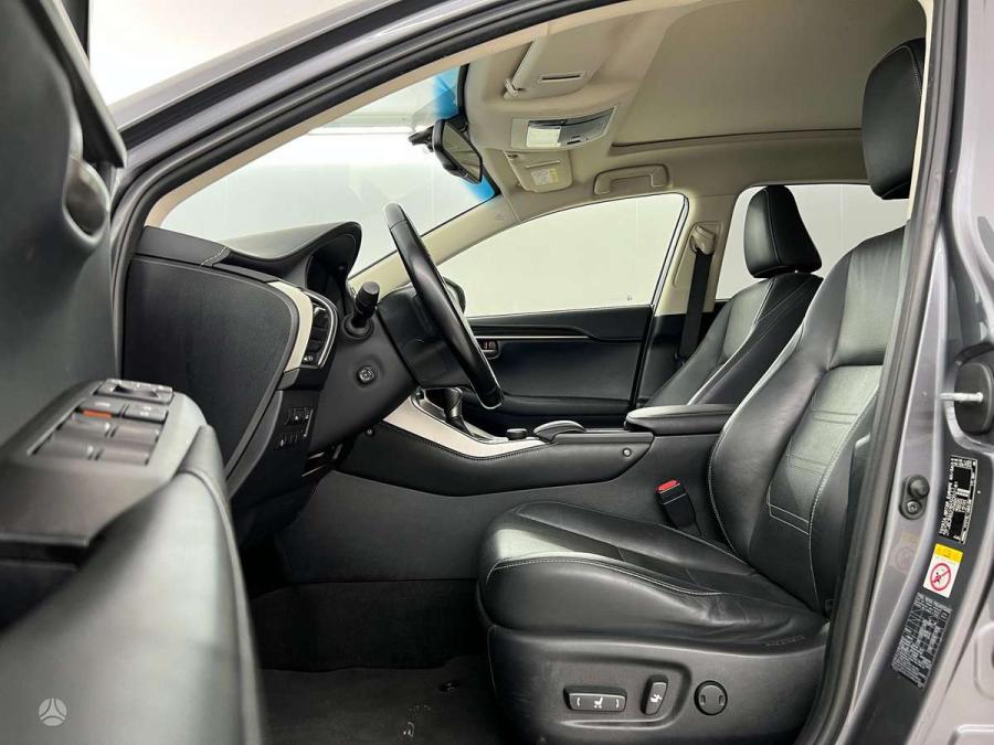 Pelēks Lexus NX 300h 2017 Viļņa, ar dzinēja tilpumu 2.48 L un nobraukumu 169 tūkst. km par 25900 €, foto 12 vietnē AUTOMOTO.COM.LV