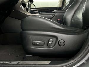 Pelēks Lexus NX 300h 2017 Viļņa, ar dzinēja tilpumu 2.48 L un nobraukumu 169 tūkst. km par 25900 €, foto 27 vietnē AUTOMOTO.COM.LV