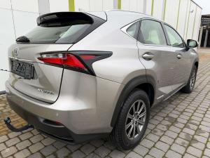 Grey Lexus NX 300h 2017 in Raseiniai, with an engine capacity of 2.49 L and mileage of 233 thousand km for 16900 €, photo 6 on AUTOMOTO.COM.LV