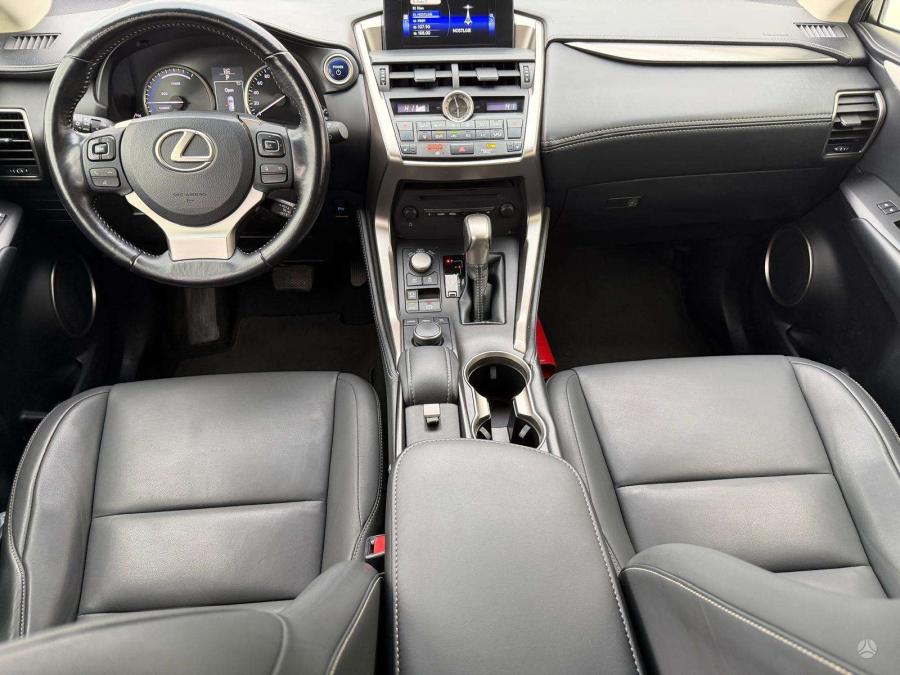 Grey Lexus NX 300h 2017 in Raseiniai, with an engine capacity of 2.49 L and mileage of 233 thousand km for 16900 €, photo 11 on AUTOMOTO.COM.LV