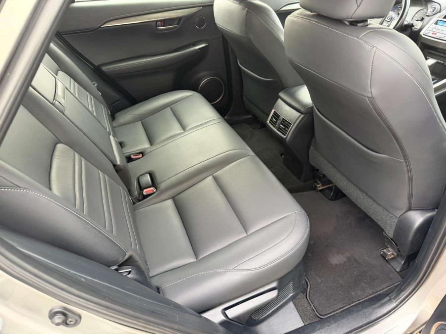 Grey Lexus NX 300h 2017 in Raseiniai, with an engine capacity of 2.49 L and mileage of 233 thousand km for 16900 €, photo 15 on AUTOMOTO.COM.LV