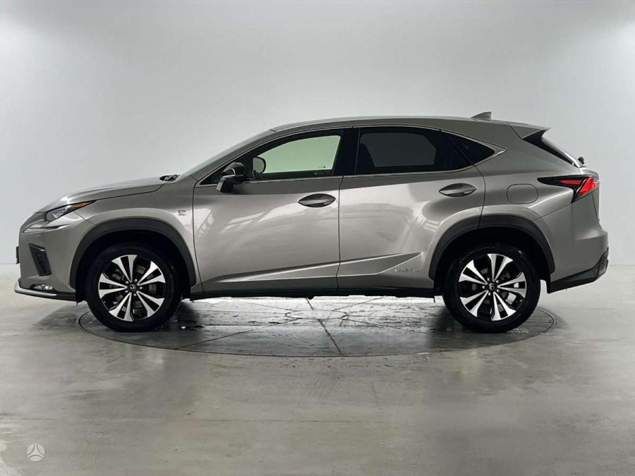 Grey Lexus NX 300h 2018 in Vilnius, with an engine capacity of 2.49 L and mileage of 68 thousand km for 29900 €, photo 3 on AUTOMOTO.COM.LV