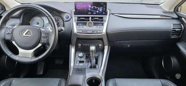 Grey Lexus NX 300h 2018 in Vilnius, with an engine capacity of 2.49 L and mileage of 76 thousand km for 29980 €, photo 7 on AUTOMOTO.COM.LV
