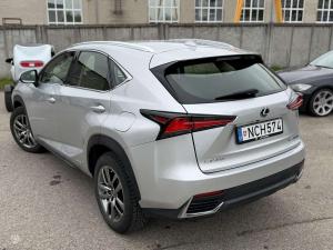 Серый Лексус NX 300h 2018 в Вильнюс, объемом двигателя 2.49 л и пробегом 168 тыс. км за 20500 €, фото 11 на AUTOMOTO.COM.LV