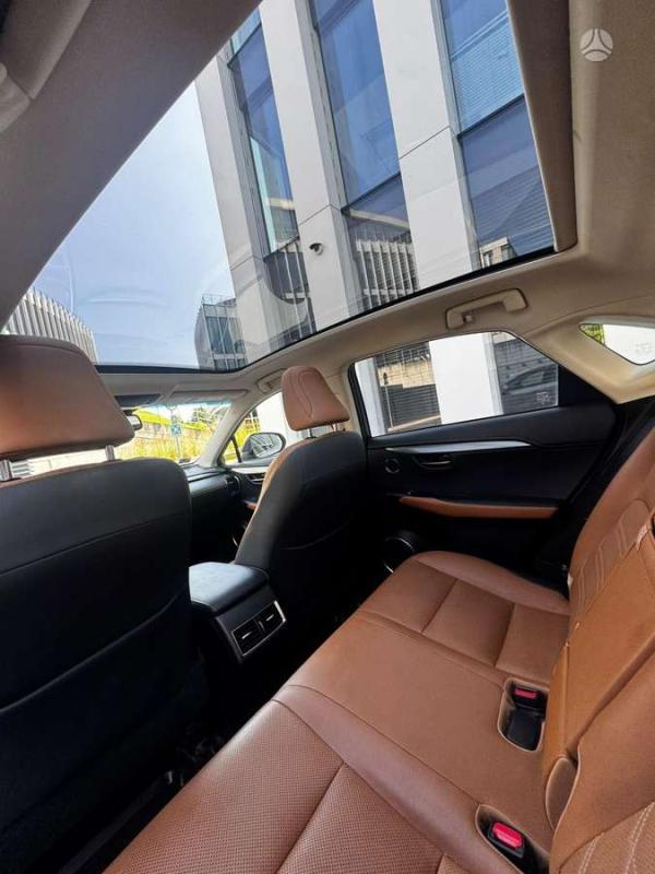Grey Lexus NX 300h 2018 in Vilnius, with an engine capacity of 2.49 L and mileage of 184 thousand km for 25200 €, photo 8 on AUTOMOTO.COM.LV