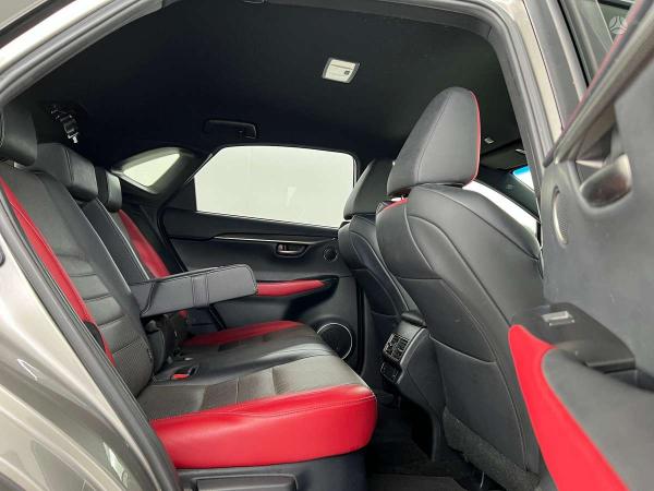 Grey Lexus NX 300h 2018 in Vilnius, with an engine capacity of 2.49 L and mileage of 99 thousand km for 29900 €, photo 8 on AUTOMOTO.COM.LV