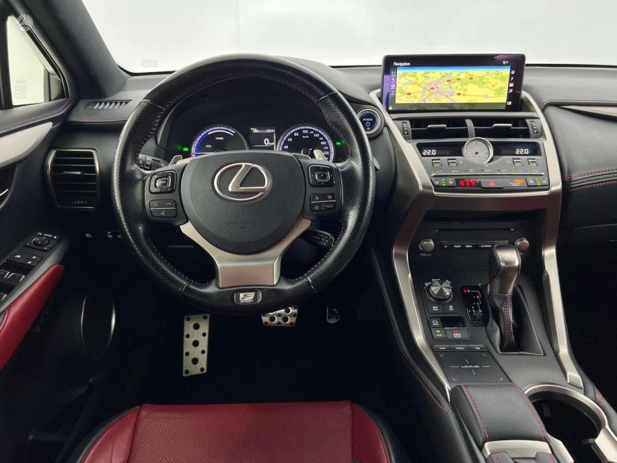 Grey Lexus NX 300h 2018 in Vilnius, with an engine capacity of 2.49 L and mileage of 99 thousand km for 29900 €, photo 10 on AUTOMOTO.COM.LV