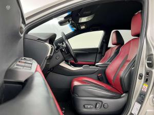 Grey Lexus NX 300h 2018 in Vilnius, with an engine capacity of 2.49 L and mileage of 99 thousand km for 29900 €, photo 12 on AUTOMOTO.COM.LV