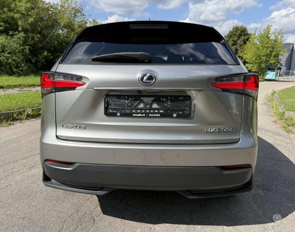 Grey Lexus NX 300h 2018 in Siauliai, with an engine capacity of 2.49 L and mileage of 109 thousand km for 23200 €, photo 5 on AUTOMOTO.COM.LV