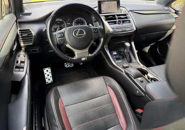 Grey Lexus NX 300h 2018 in Siauliai, with an engine capacity of 2.49 L and mileage of 109 thousand km for 23200 €, photo 9 on AUTOMOTO.COM.LV