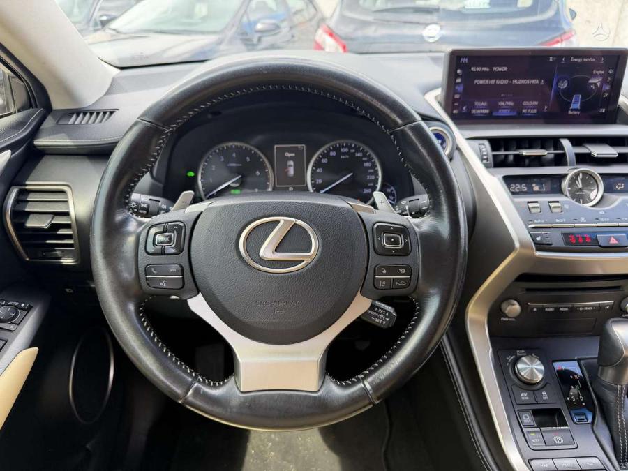 Серый Лексус NX 300h 2018 в Вильнюс, объемом двигателя 2.49 л и пробегом 127 тыс. км за 21400 €, фото 21 на AUTOMOTO.COM.LV