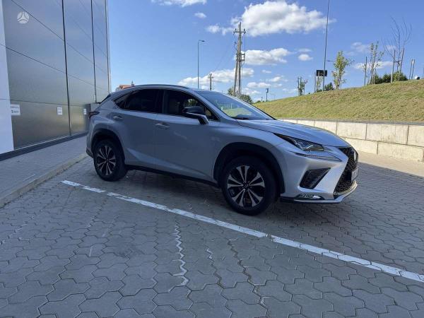 Серый Лексус NX 300h 2018 в Вильнюс, объемом двигателя 2.49 л и пробегом 214 тыс. км за 20700 €, фото 10 на AUTOMOTO.COM.LV