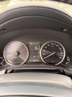 Серый Лексус NX 300h 2018 в Вильнюс, объемом двигателя 2.49 л и пробегом 163 тыс. км за 27900 €, фото 7 на AUTOMOTO.COM.LV