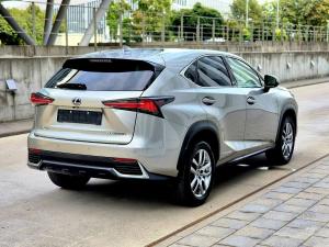 Grey Lexus NX 300h 2018 in Vilnius, with an engine capacity of 2.50 L and mileage of 260 thousand km for 22850 €, photo 7 on AUTOMOTO.COM.LV