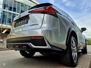 Grey Lexus NX 300h 2018 in Vilnius, with an engine capacity of 2.50 L and mileage of 260 thousand km for 22850 €, photo 14 on AUTOMOTO.COM.LV
