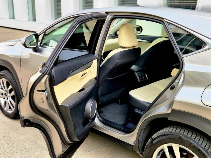 Grey Lexus NX 300h 2018 in Vilnius, with an engine capacity of 2.50 L and mileage of 260 thousand km for 22850 €, photo 28 on AUTOMOTO.COM.LV