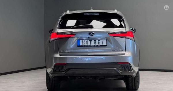 Серый Лексус NX 300h 2018 в Вильнюс, объемом двигателя 2.49 л и пробегом 103 тыс. км за 29900 €, фото 9 на AUTOMOTO.COM.LV